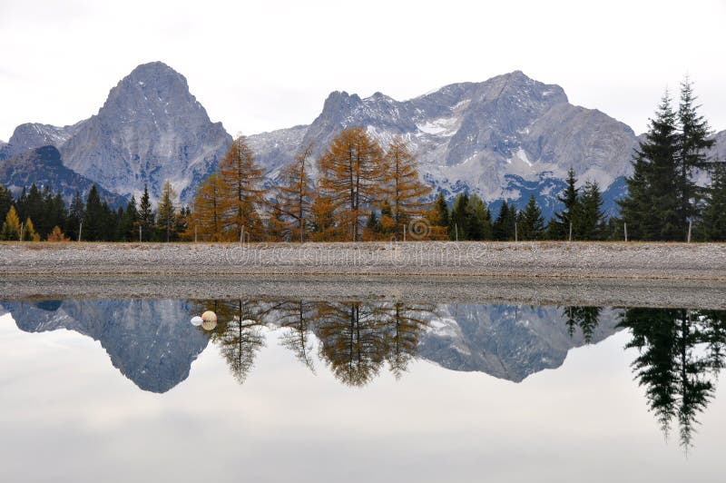 Alpine Lake and Mountains in Autumn Stock Photo - Image of alpine ...