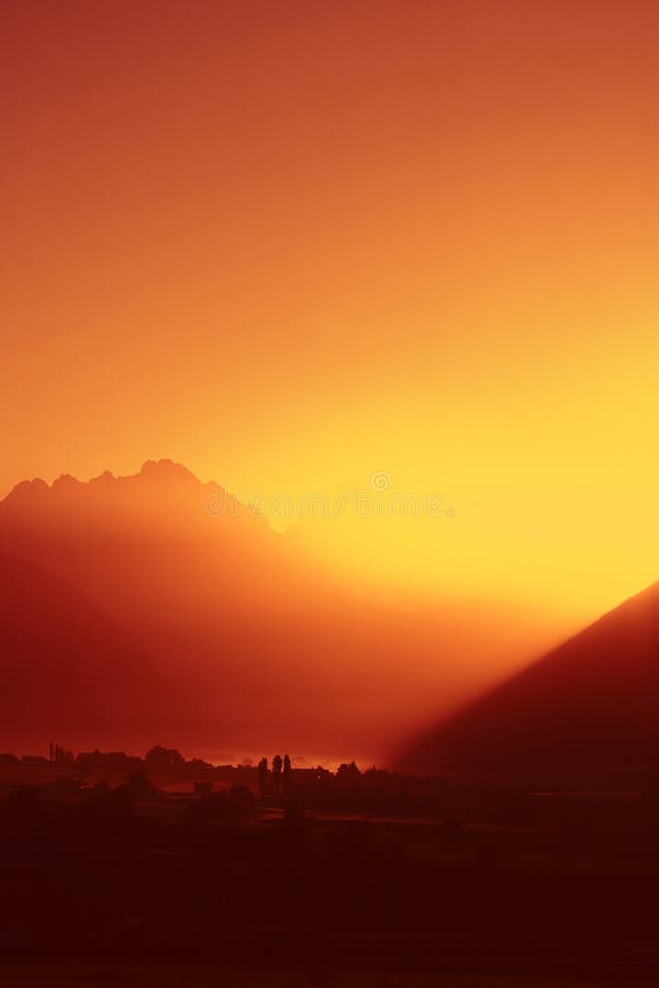 Alpine Sunrise Picture. Image: 15078935