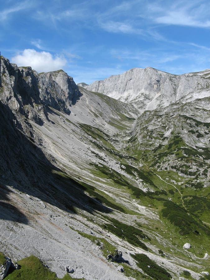 Alpine valley stock image. Image of plant, stone, blue - 28549605
