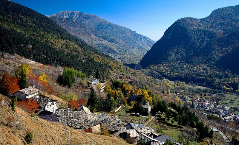 Alps valley stock photo. Image of italy, wood, travel - 2694714