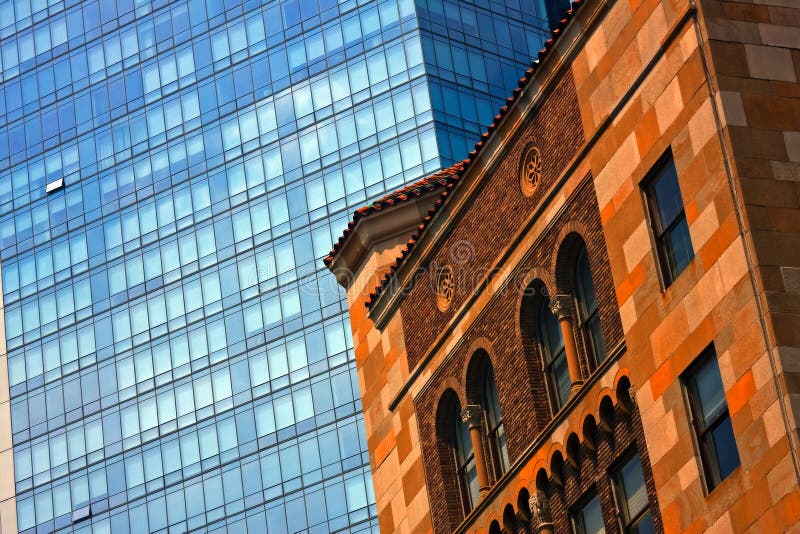 Alt und neu stockbild. Bild von - 5871737