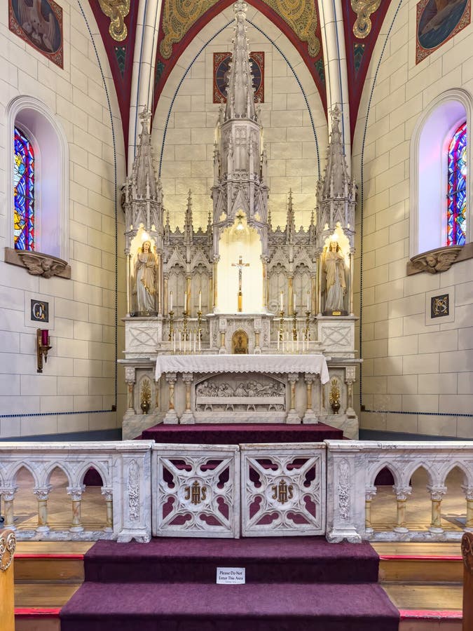 Altar in Loretto Chapel, Old Town Santa Fe, New Mexico Editorial Stock Image - Image of colorful ...