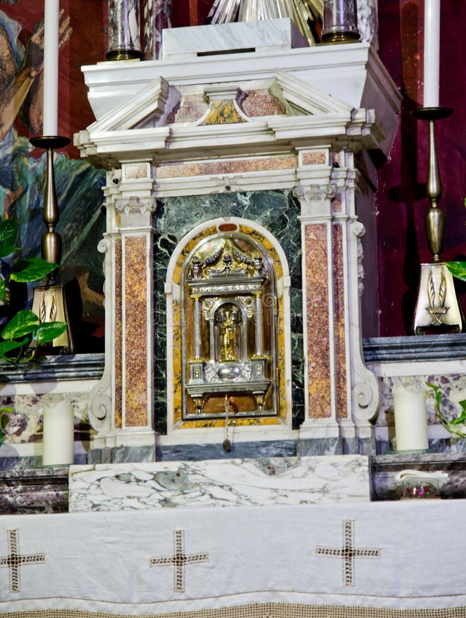Altar Tabernacle in Marble and Baroque and Neoclassical Decorations ...