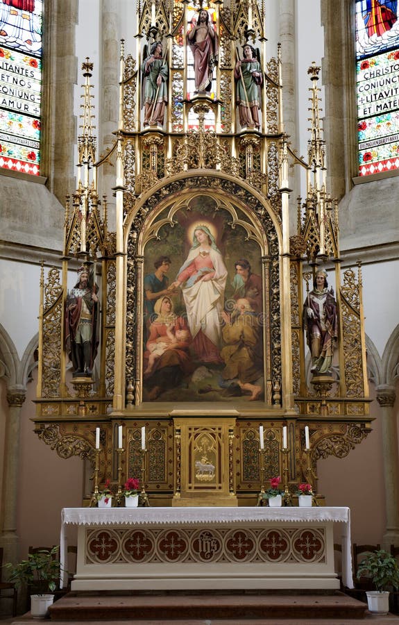 Vienna - Altare Della Chiesa Della St Annes Di Barocco Fotografia Stock ...