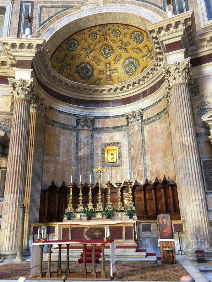 Altare I Panteon, Rome, Italien Redaktionell Arkivbild - Bild av kyrka ...