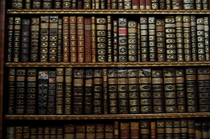 Alte Bücher stockbild. Bild von bänder, bücherregale - 15736227