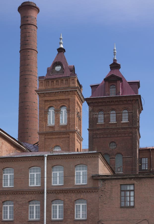 Alte Fabrik stockbild. Bild von niemand, betrieb, fabrik - 24187401