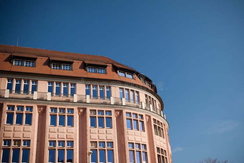 Alte Historische Gebäude in Leipzig Stockfoto - Bild von stuck ...