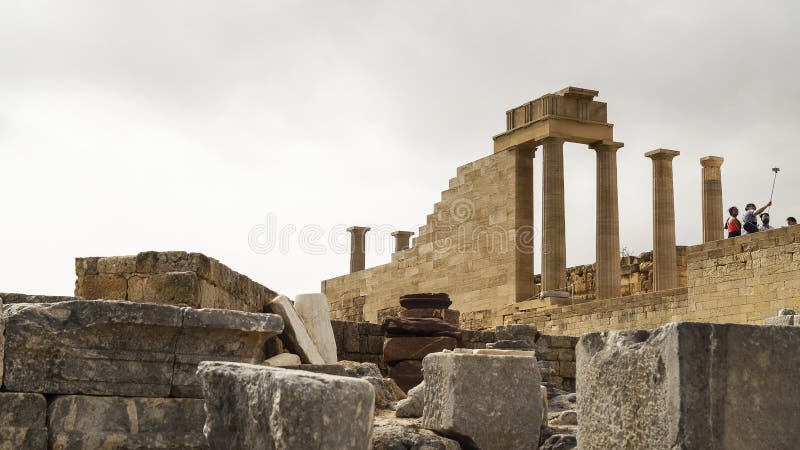 Alte Ruinen redaktionelles stockfotografie. Bild von akropolis - 80887012