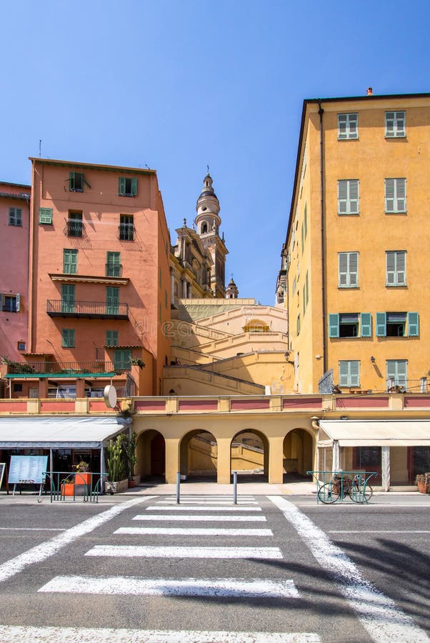 Alte Stadt Menton in Provence, Frankreich Stockbild - Bild von ...