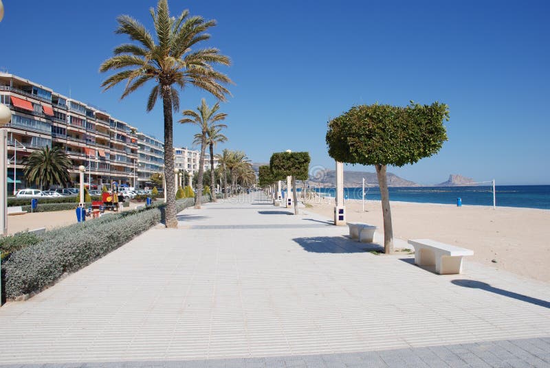 Altea De Boulevard Van Het Strand Stock Afbeelding - Image of vlakten ...
