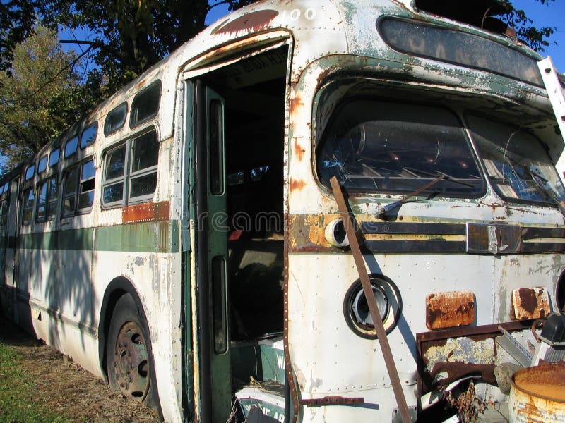 Alter Bus stockbild. Bild von alter - 1012389