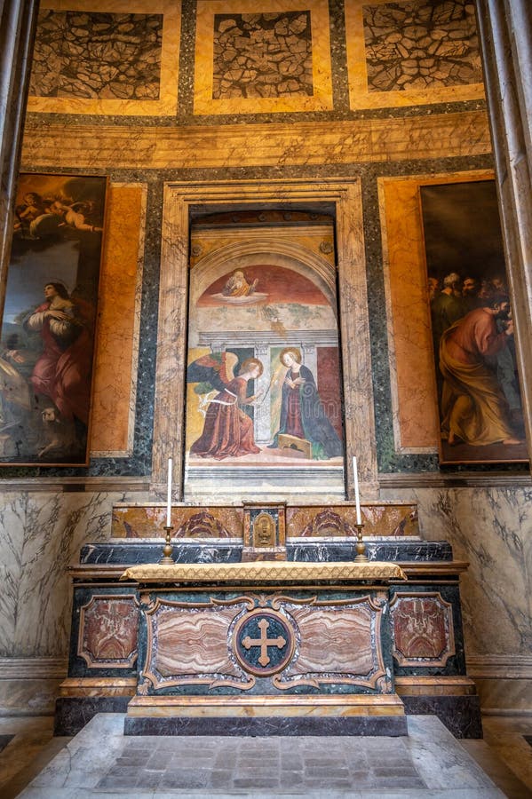 Alter Inside the Pantheon, Rome Editorial Photo - Image of gods ...