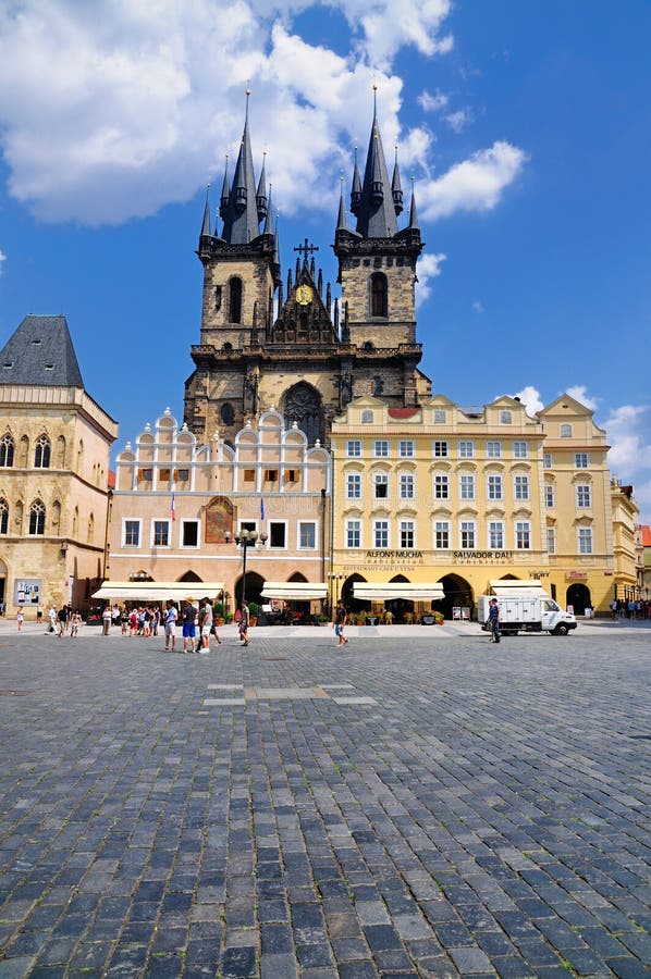 Alter Rathausplatz In Prag Zur Weihnachtszeit Stockfoto - Bild von prag ...