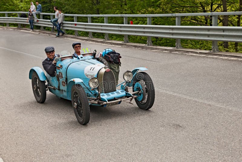 Alter Rennwagen Bugatti T 35 A Redaktionelles Bild - Bild von ...