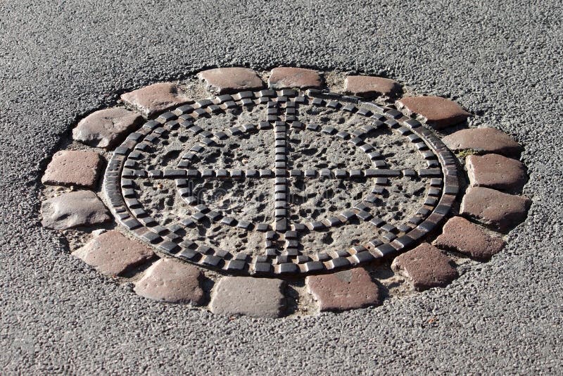 Alter rostiger Eisen-Ring stockfoto. Bild von rostig - 11262056