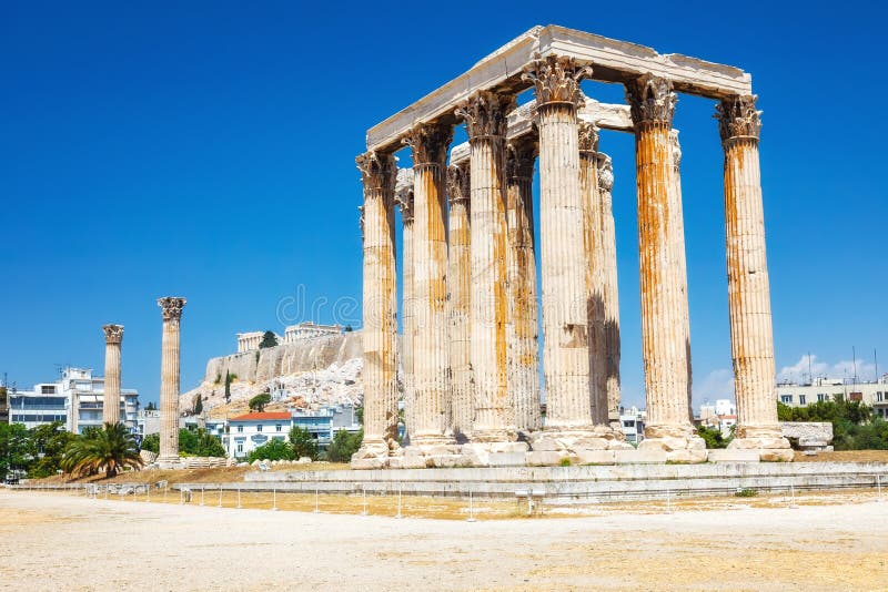 Tempel Des Olympischen Zeus In Athen E Stockbild - Bild von mitte ...