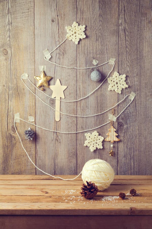 Alternative Christmas Tree. Handmade Paper Christmas Decorations Scandi ...