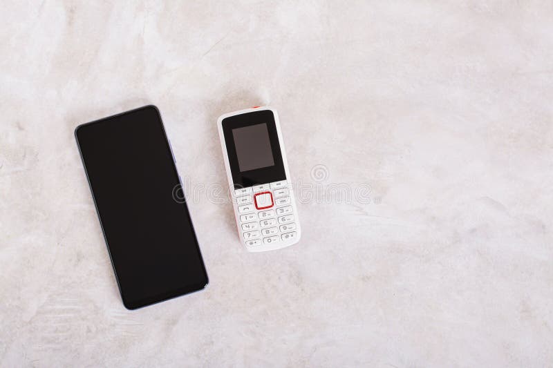 Alternative between Modern Smartphone and Old-fashioned Push-button ...