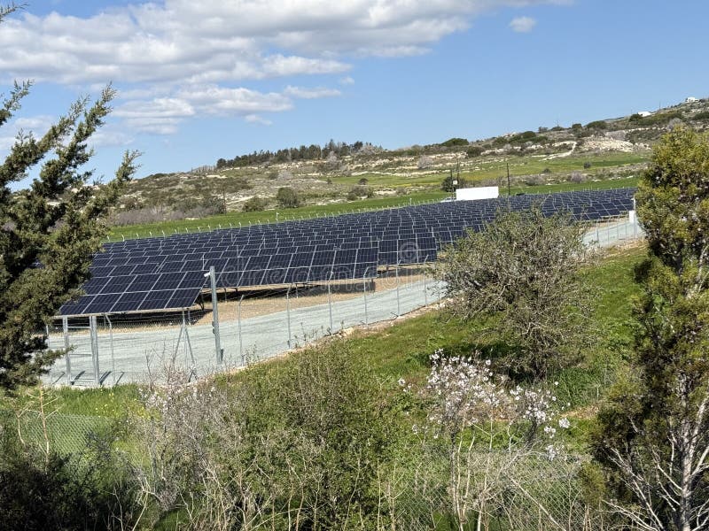 Alternative Types of Electricity Generation, Solar Panels, Wind Power ...