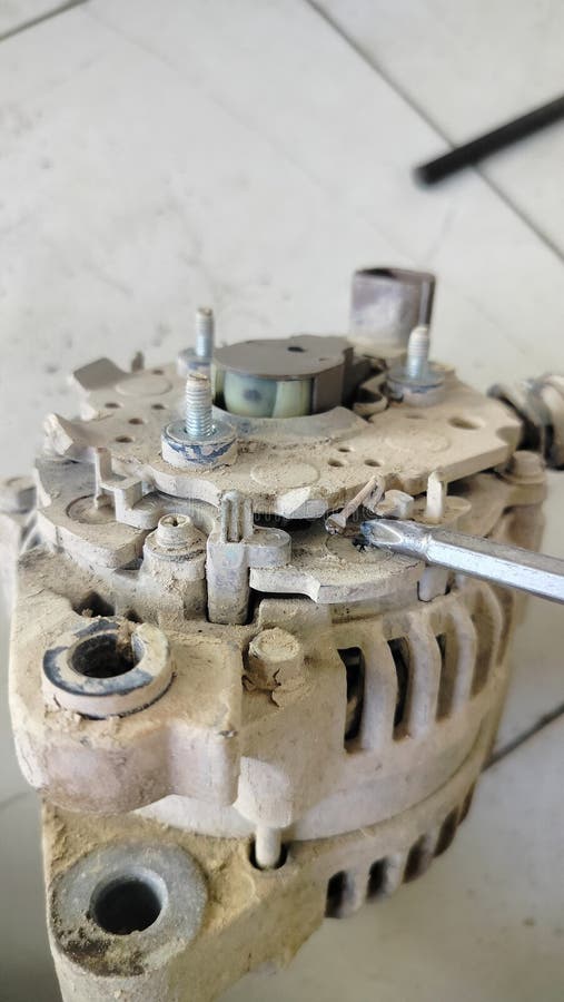 Alternator Avanza new stock photo. Image of velos, avanza - 288520086