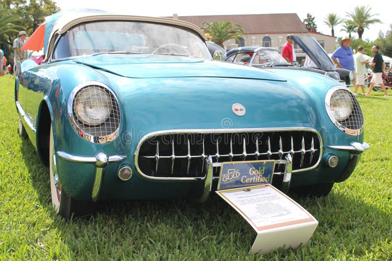 Altes Chevrolet Corvette Auto an Der Autoshow Redaktionelles ...