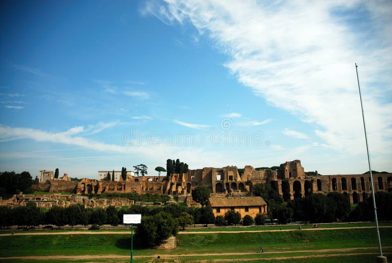 Altes Rom stockbild. Bild von italienisch, grenzstein - 1441275