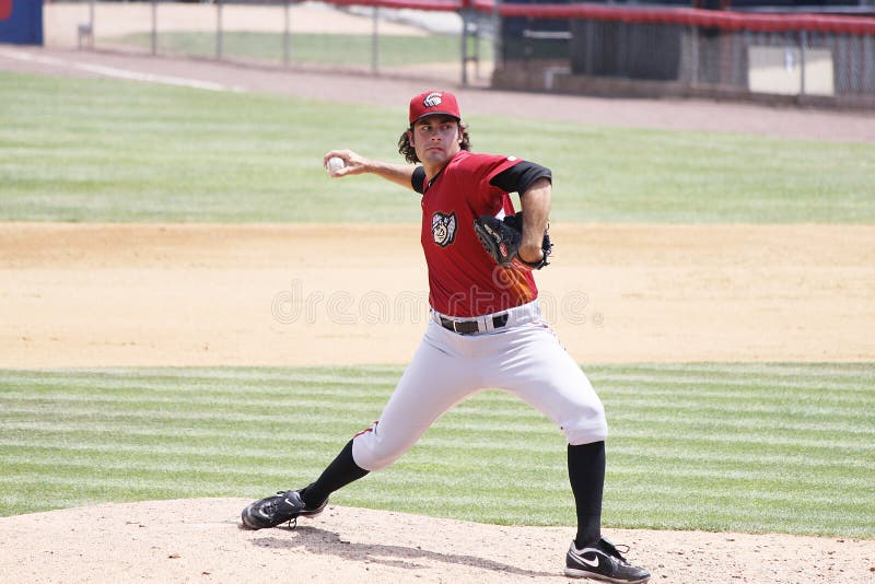 Altoona Curve Pitcher Robert Quinton Throws Editorial Photo - Image of ...