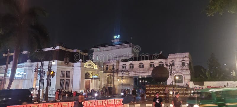 Alun-alun bandung city editorial photography. Image of alun - 261673397