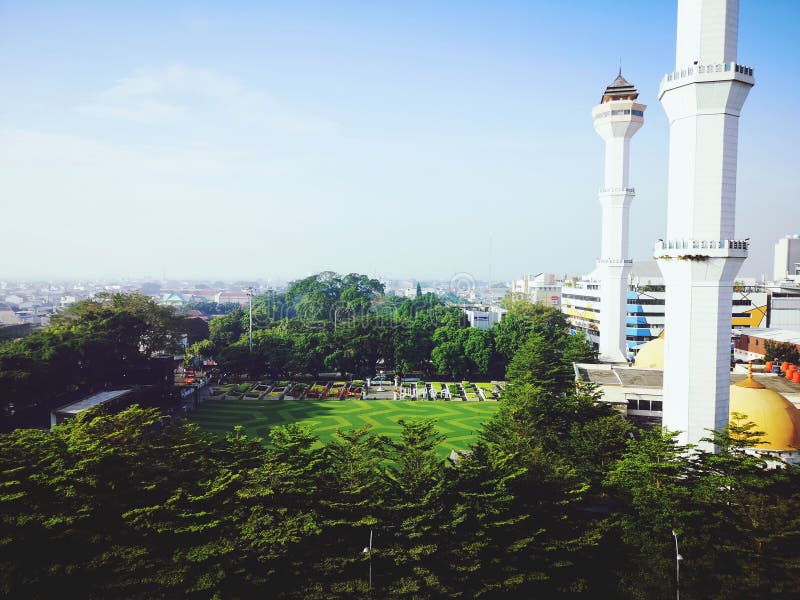 Alun-Alun Bandung, Indonesia Editorial Stock Photo - Image of masjid ...