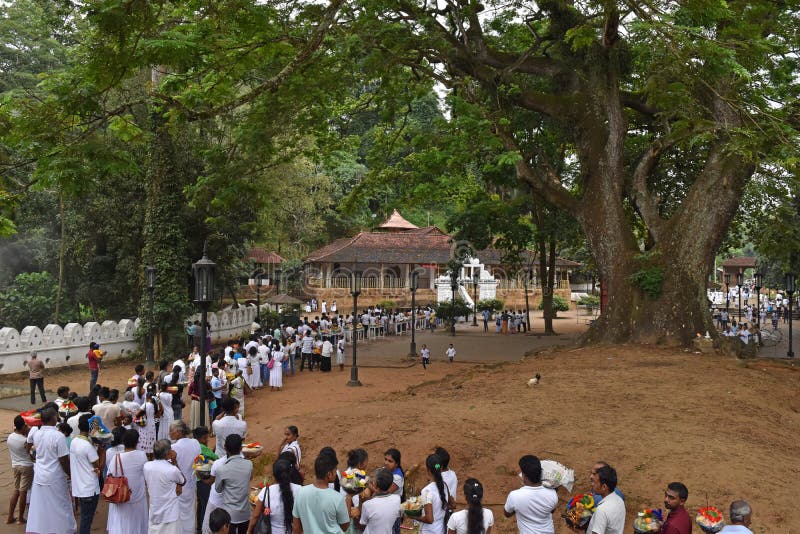 Aluthnuwara Dedimunda Devalaya at Mawanella, Sri Lanka Editorial Stock ...