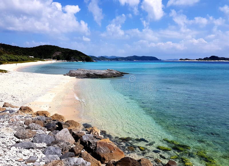 Ama Beach hermoso, Zamami imagen de archivo. Imagen de azul - 113422167