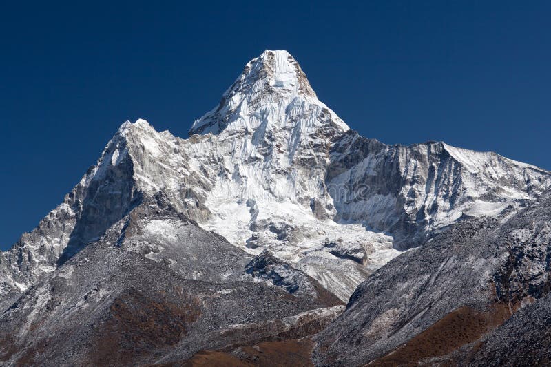 Ama Dablam Mount Im Nepal Himalaja Stockfoto - Bild von montierung ...