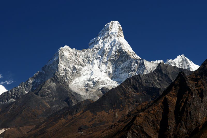 Ama Dablam in Nepal stock image. Image of dablam, altitude - 13467487