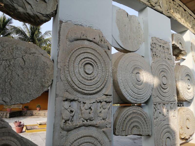 Amaravathi Buddhist Sculpture at Amaravathi AP Stock Photo - Image of ...