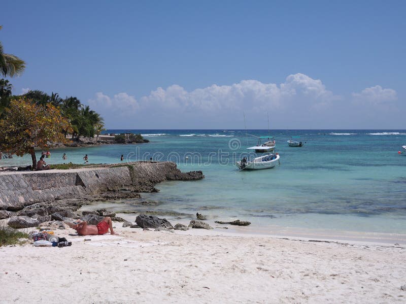 Amazing Beach and Quiet in Mexico Editorial Stock Photo - Image of ...