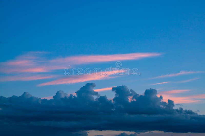 Amazing Blue Sunset Sky. Beautiful Dramatic Sky Stock Image - Image of ...