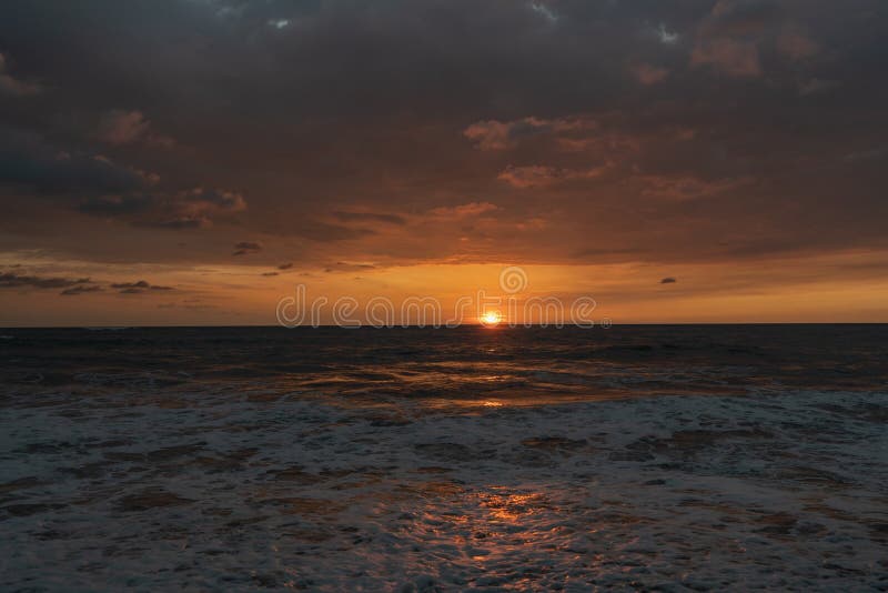 Amazing Ocean View Sunset. Panorama of Beautiful Sunset on the Ocean ...