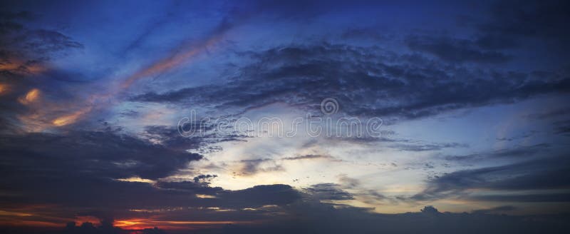 Amazing sky stock photo. Image of dusk, dramatic, nature - 20947466