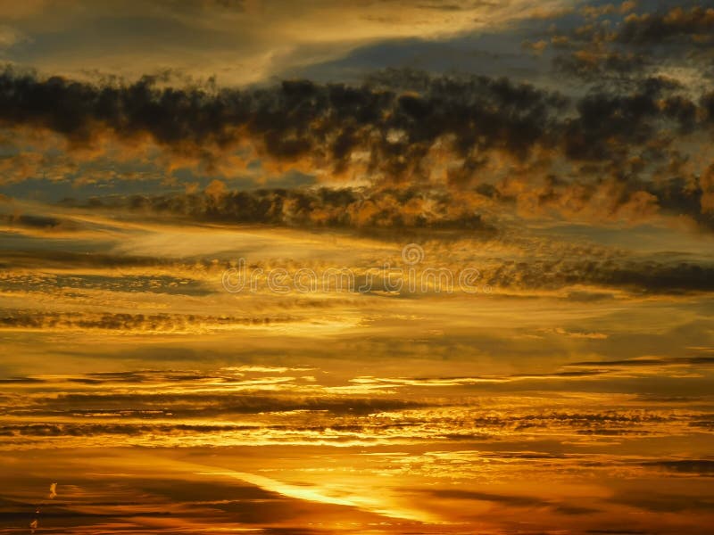 Amazing Sunset, Cloud Scape Stock Image - Image of beach, sunlight ...