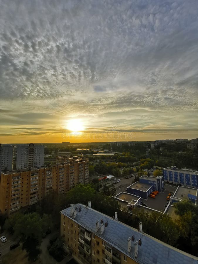 Amazing Sunset, Cloud Scape Stock Photo - Image of skyline, sunlight ...