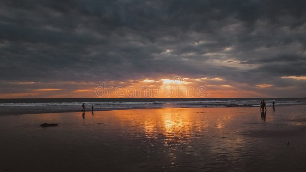 Amazing Sunset in Kuta Bali Stock Image - Image of cloud, dawn: 204285237