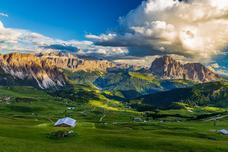 Amazing View of Odle Mountain Range in Seceda, Dolomites, Italy Stock ...