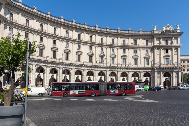 Amazing View of Piazza Della Repubblica, Rome, Italy Editorial ...