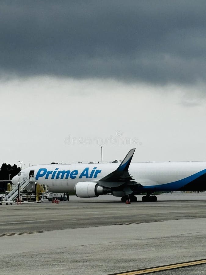 Amazon Prime Air editorial stock image. Image of cargo - 338146879