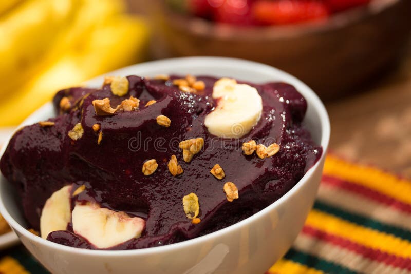 O fruto do acai de amazon imagem de stock. Imagem de bagas - 31707681
