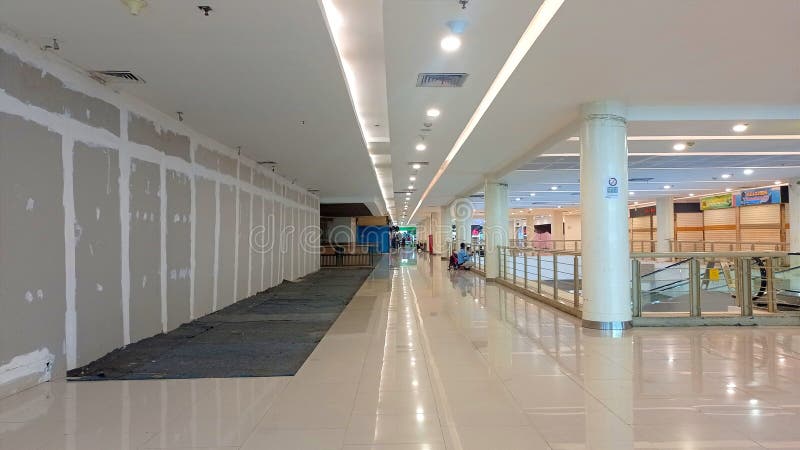 Ambiente tranquilo foto de archivo. Imagen de techo - 260265812