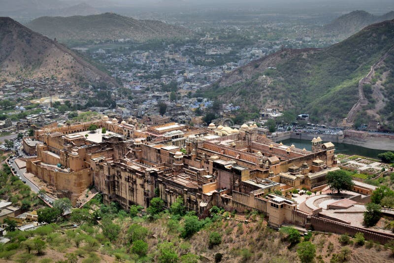 Amer city stock image. Image of fort, hill, jaipur, amer - 105218867