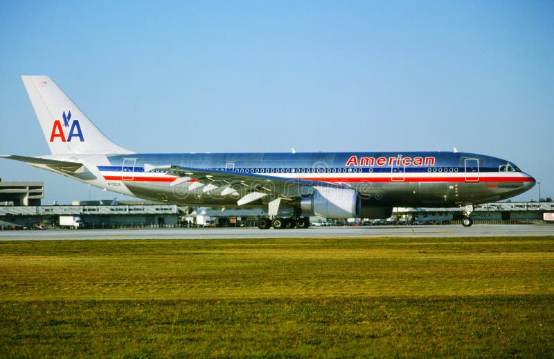 American Airbus A300 N7083a Cn 645 Foto de archivo editorial - Imagen ...