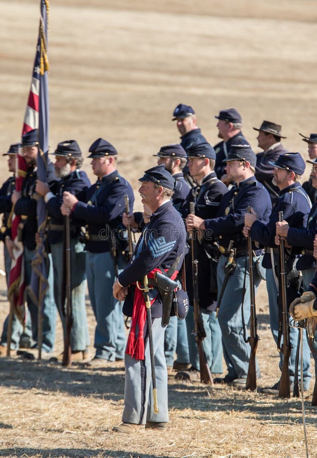 Civil War Reenactors Firing the Canon. Editorial Image - Image of civil ...